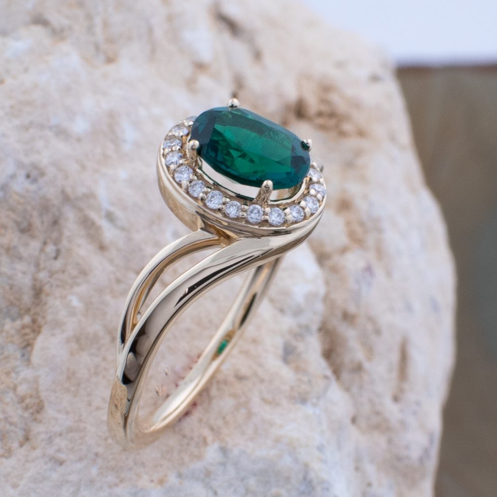 Oval Lab-Created Emerald Halo Ring - Teneff Jewelry