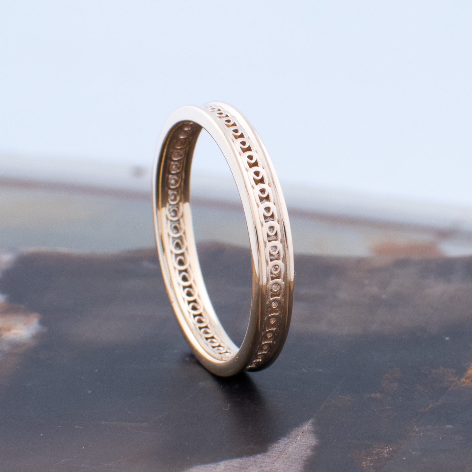 Stackable Ring Intricate Scroll - Teneff Jewelry