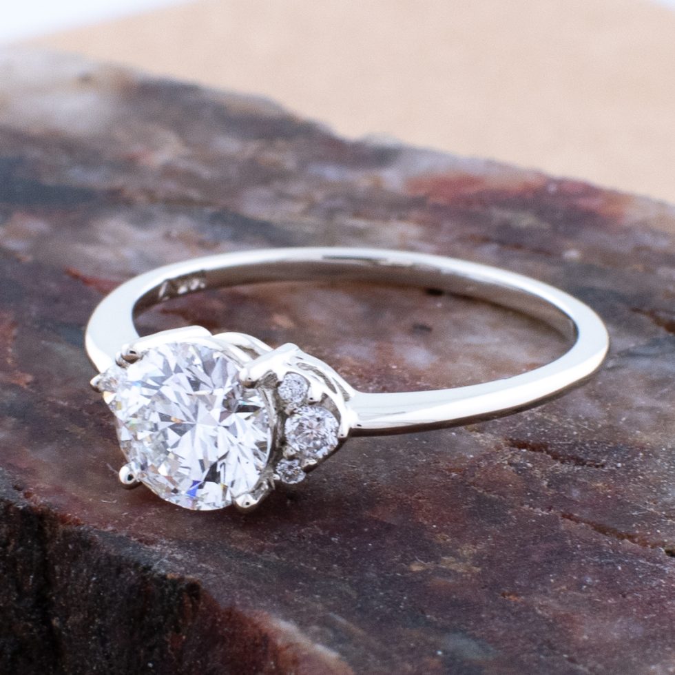 Dainty Arc-Framed Ring with 1 Carat Lab-Grown Diamond Center - Teneff ...