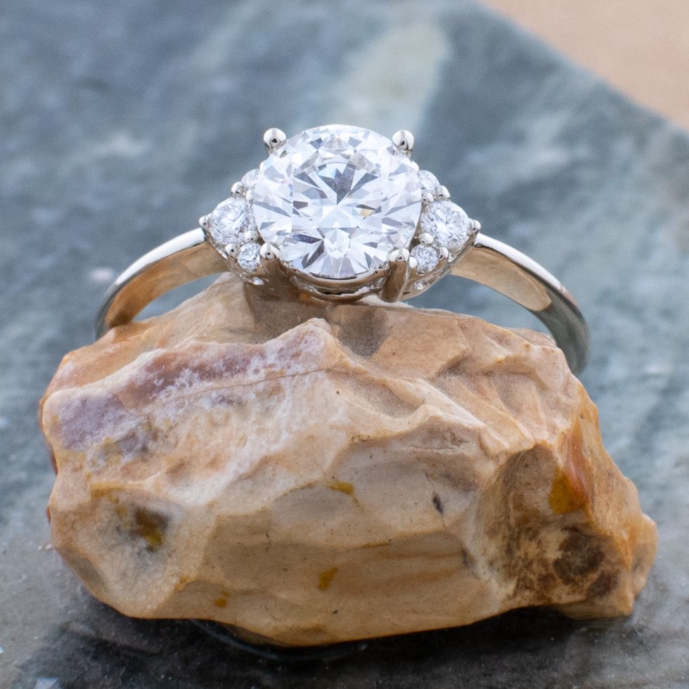 Dainty Arc-Framed Ring with 1 Carat Lab-Grown Diamond Center - Teneff ...